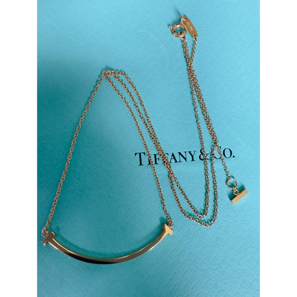 Tiffany & Co. | Jewelry | Tiffany Co 8k Rose Gold Small T Smile Pendant ...